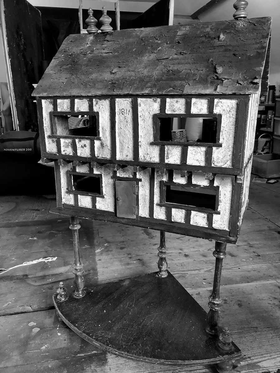 The Haunted Cake House – Melanie Winning